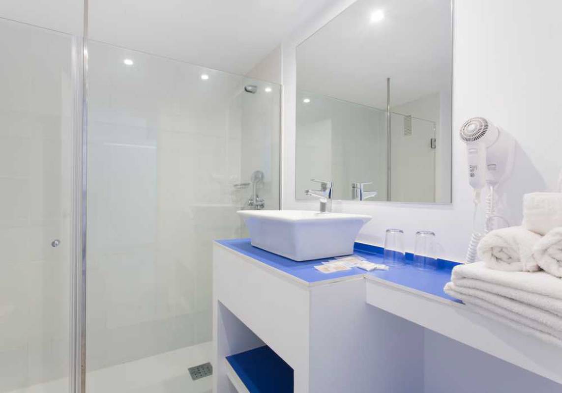 Rooms | Guya Wave Hotel in Cala Ratjada, Official Website