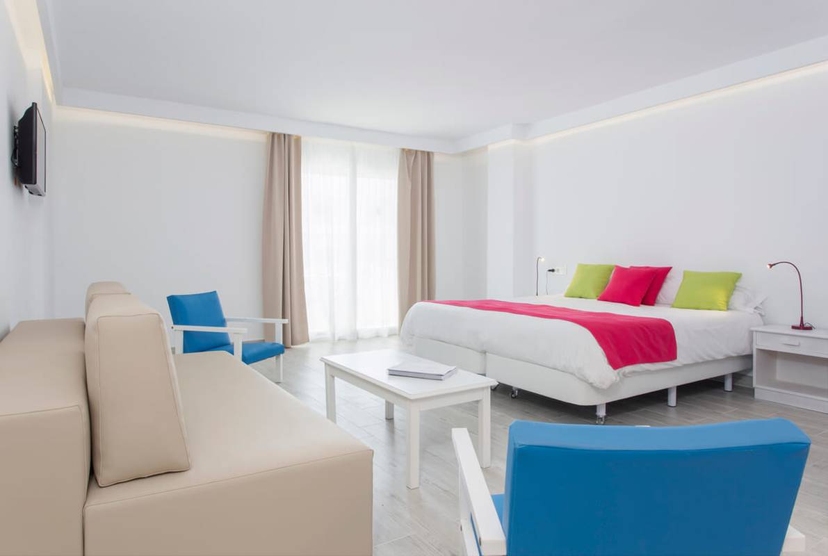 Rooms | Guya Wave Hotel in Cala Ratjada, Official Website